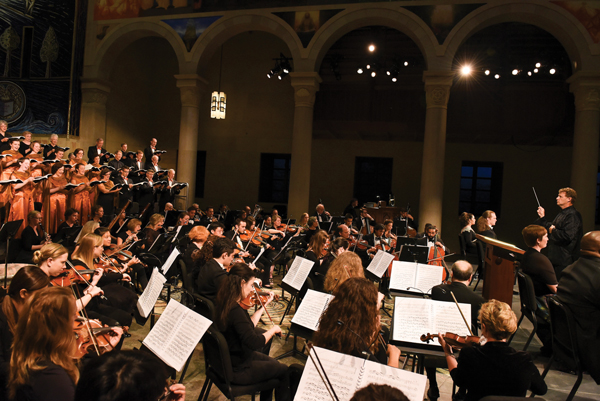 Director | Gloriae Dei Cantores